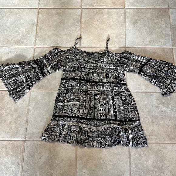 Aqua | Tops | Aqua Open Shoulder Blouse | Poshmark